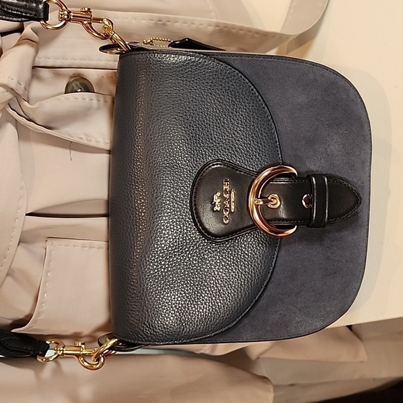 Coach | Bags | Coach Kleo Shoulder Bag 23 C5688 | Poshmark